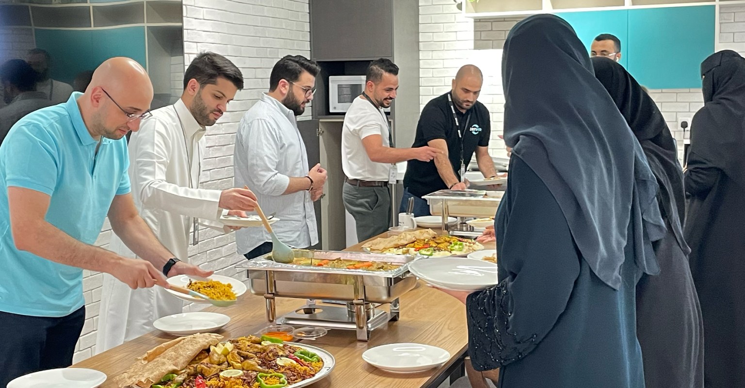 Creating a Positive Workplace Culture in Saudi Arabia - ZenHR's Blog
